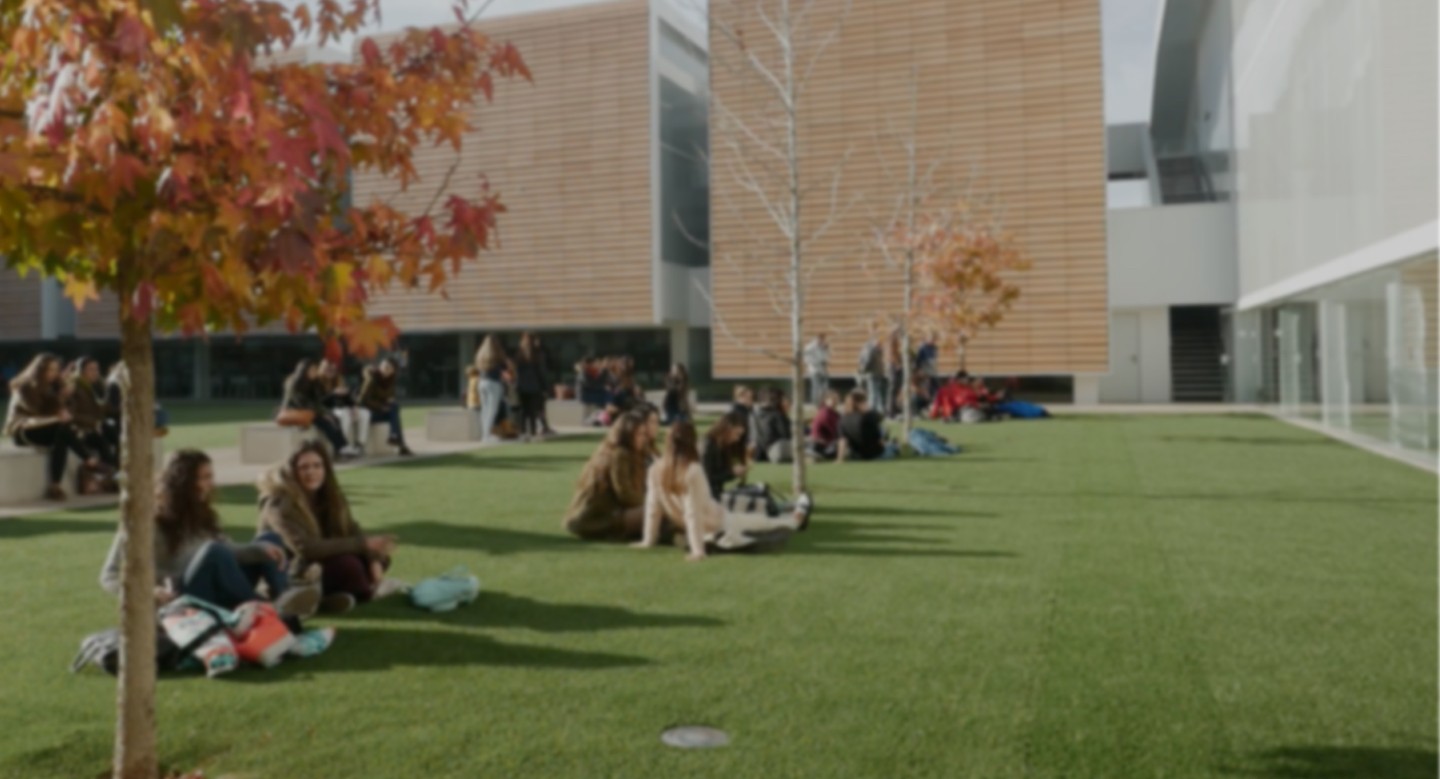 Una nueva forma de comunicarnos: la app del CMLI - Centro de Magisterio ...